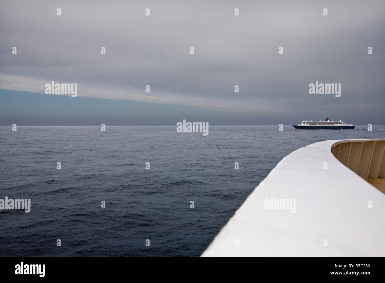 View of the Queen Mary II from the prow of Queen Elizabeth II on ...