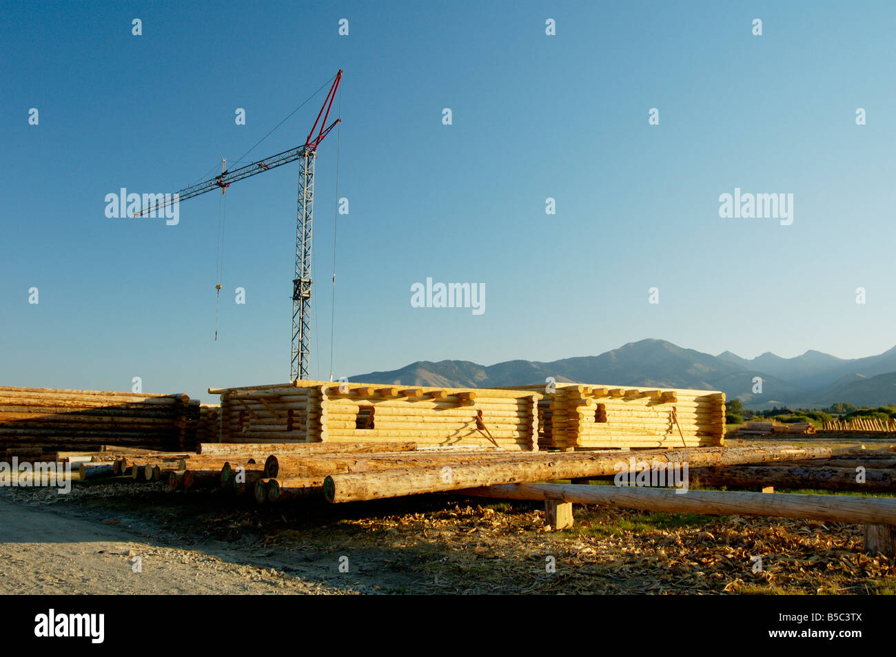 Log constructed building hi-res stock photography and images - Alamy
