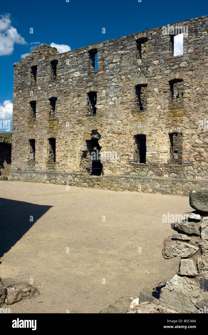 Barracks block hi-res stock photography and images - Alamy