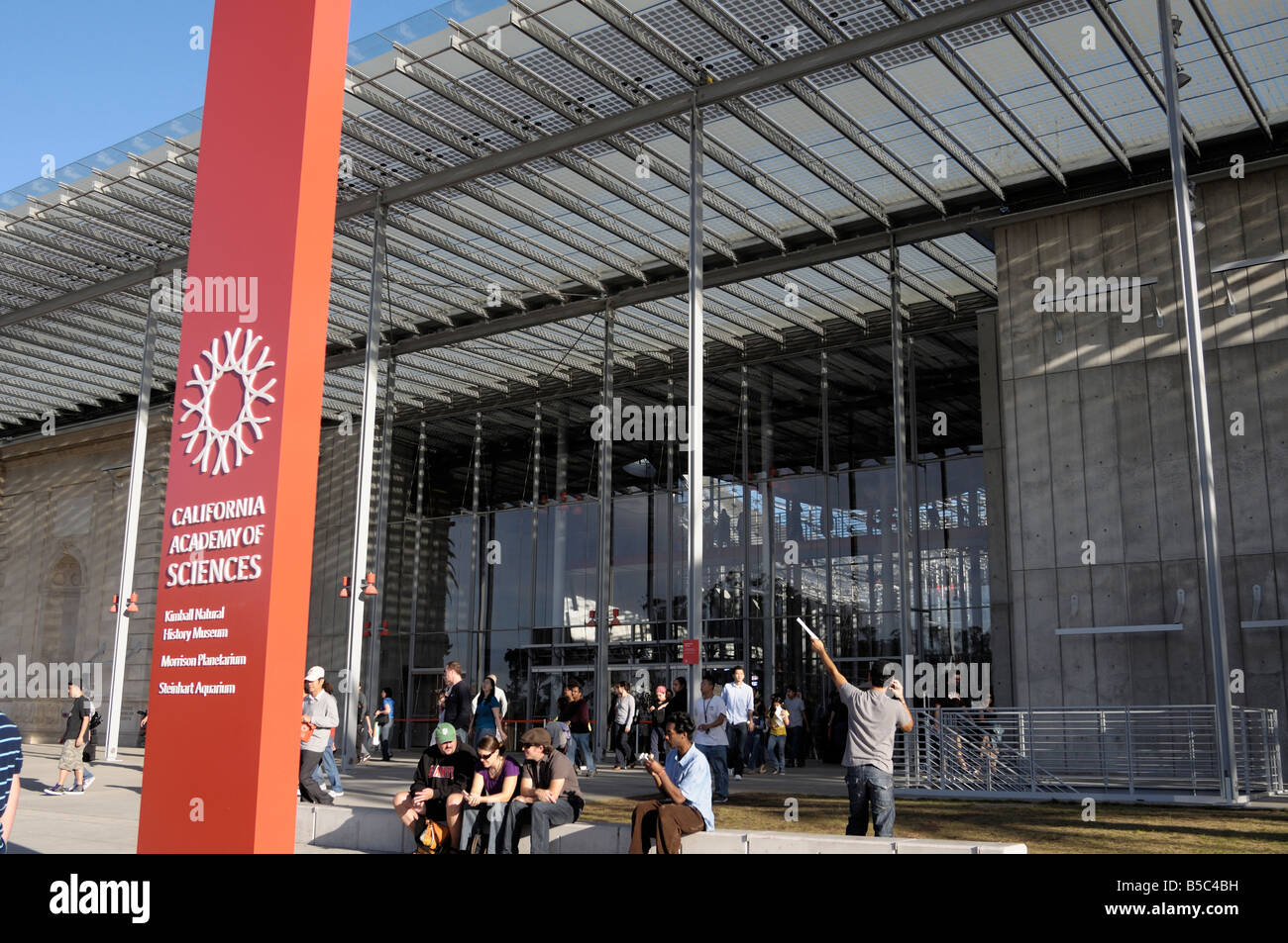 Newly Reopened California Academy of Sciences, San Francisco Golden ...