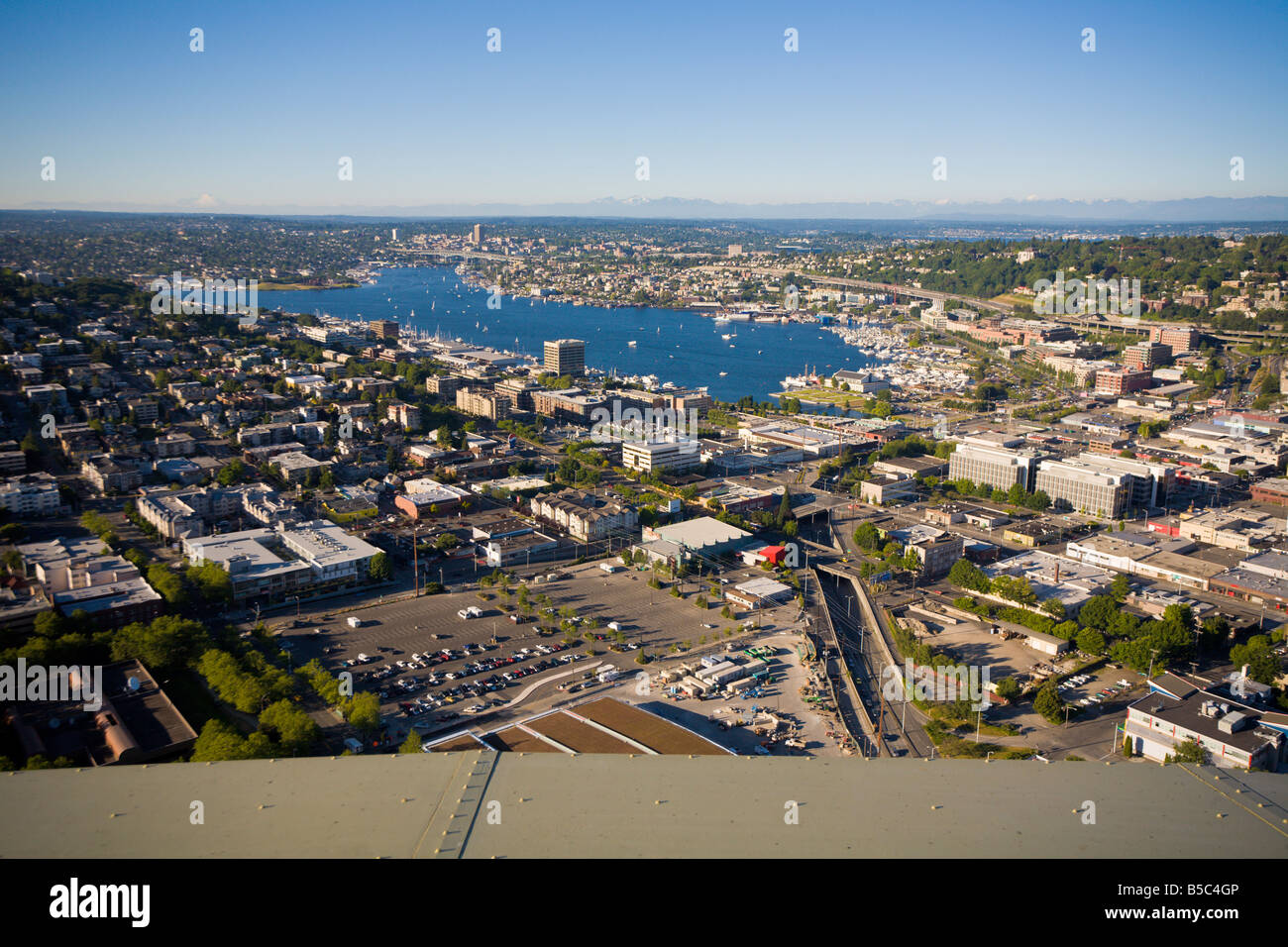 Aerial view lake hi-res stock photography and images - Alamy