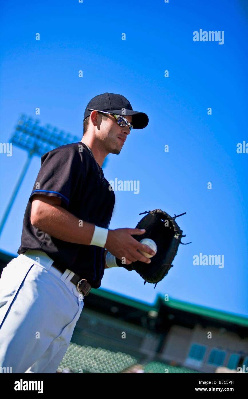 Professional baseball games hi-res stock photography and images - Alamy