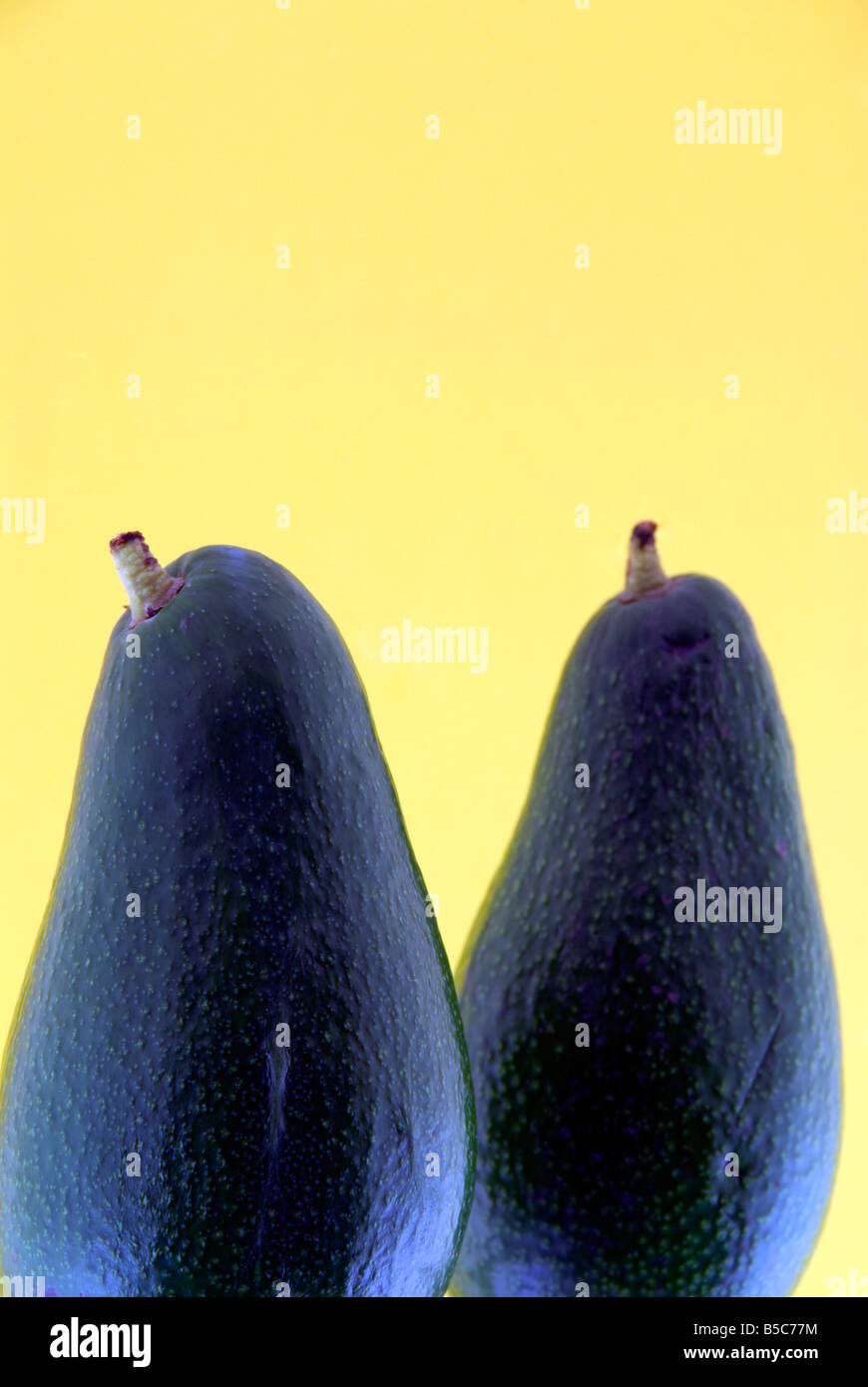 Small hass avocado hi-res stock photography and images - Alamy