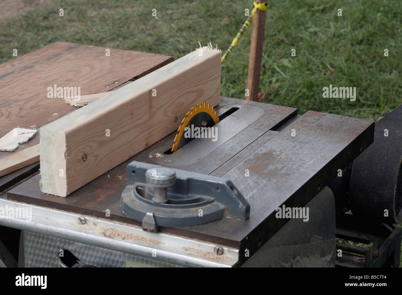 Table saw outdoors Stock Photo - Alamy