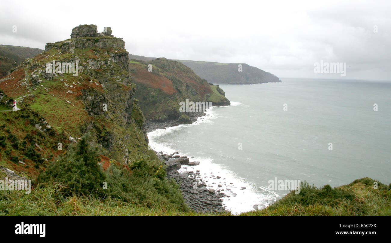 Scenic view of craggy cliffs along coastline, Exmoor, Devon, West ...