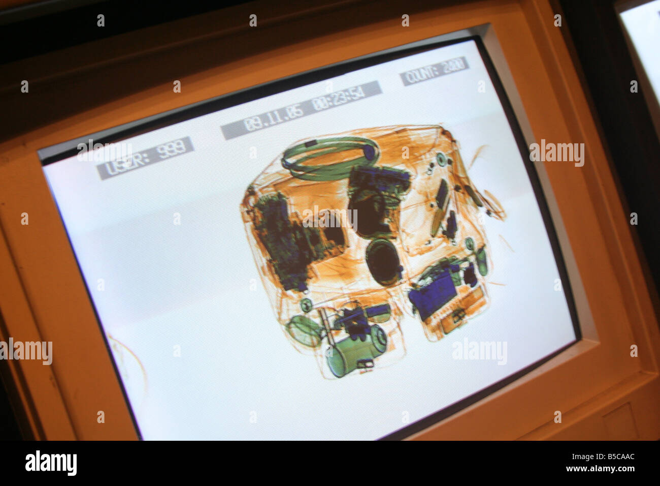 Changi Airport Security Singapore Fareast Asia passengers security ...