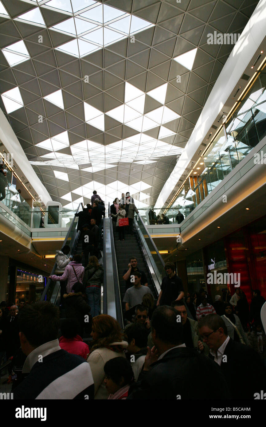 Westfield Shopping Center Opens Its Doors, Shepherd's Bush , October 30 ...