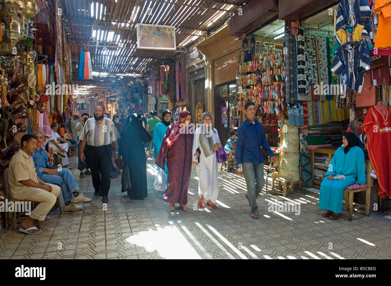 Interior souk shopping area hi-res stock photography and images - Alamy