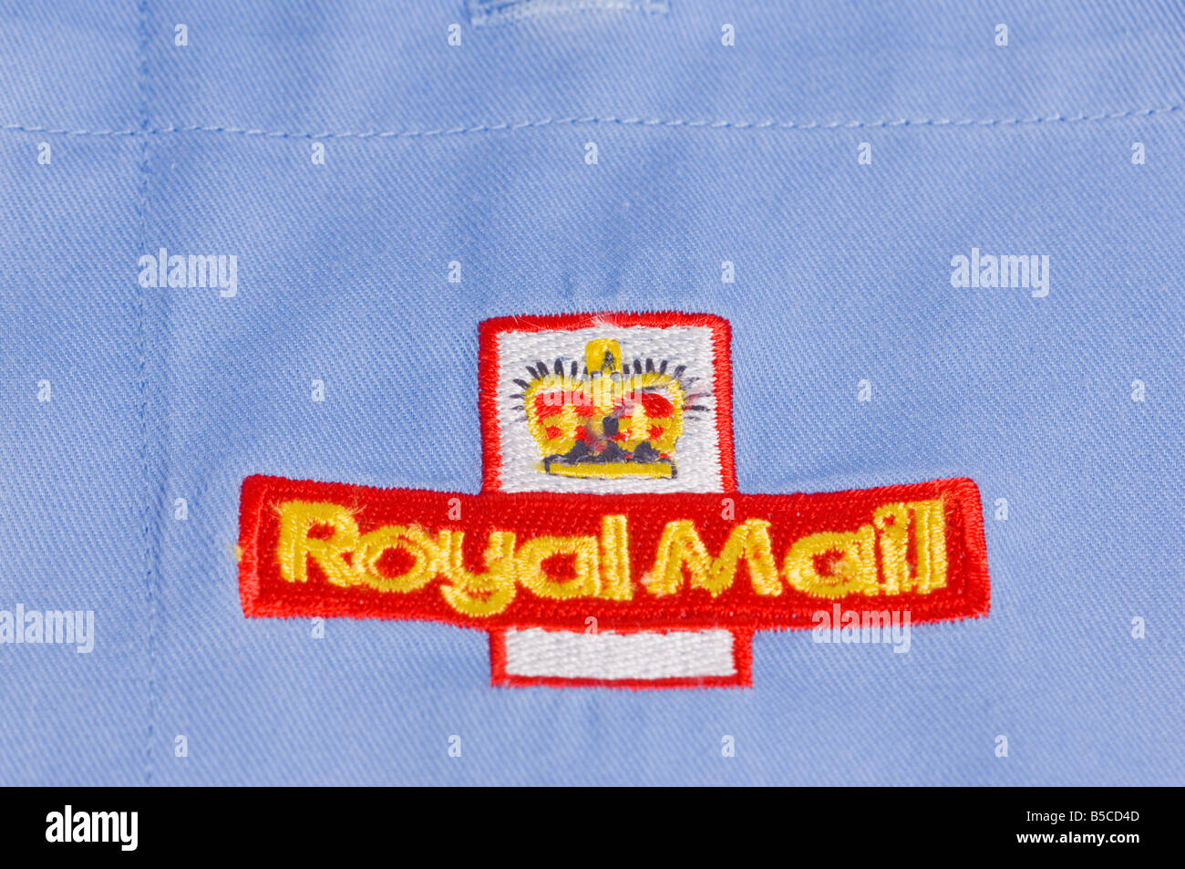 Royal mail crown logo hi-res stock photography and images - Alamy
