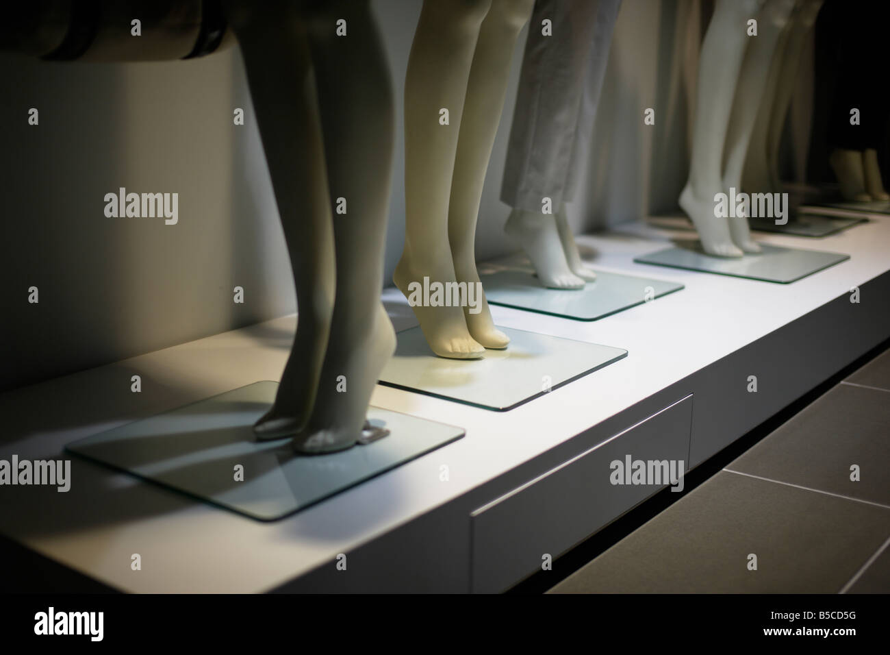 Leg manekin hi-res stock photography and images - Alamy
