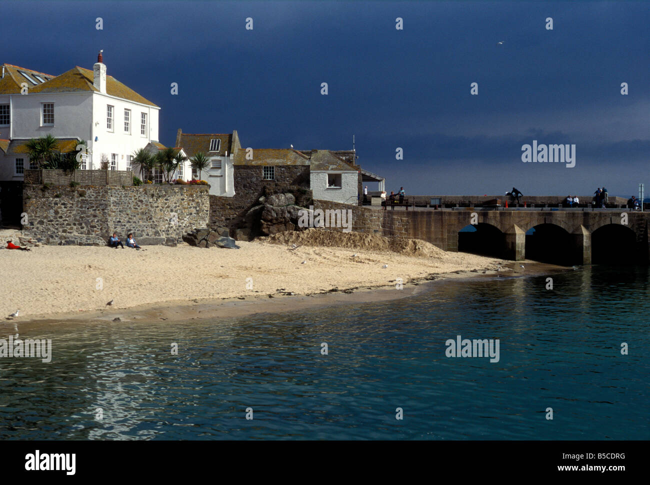 St ives storm hi-res stock photography and images - Alamy