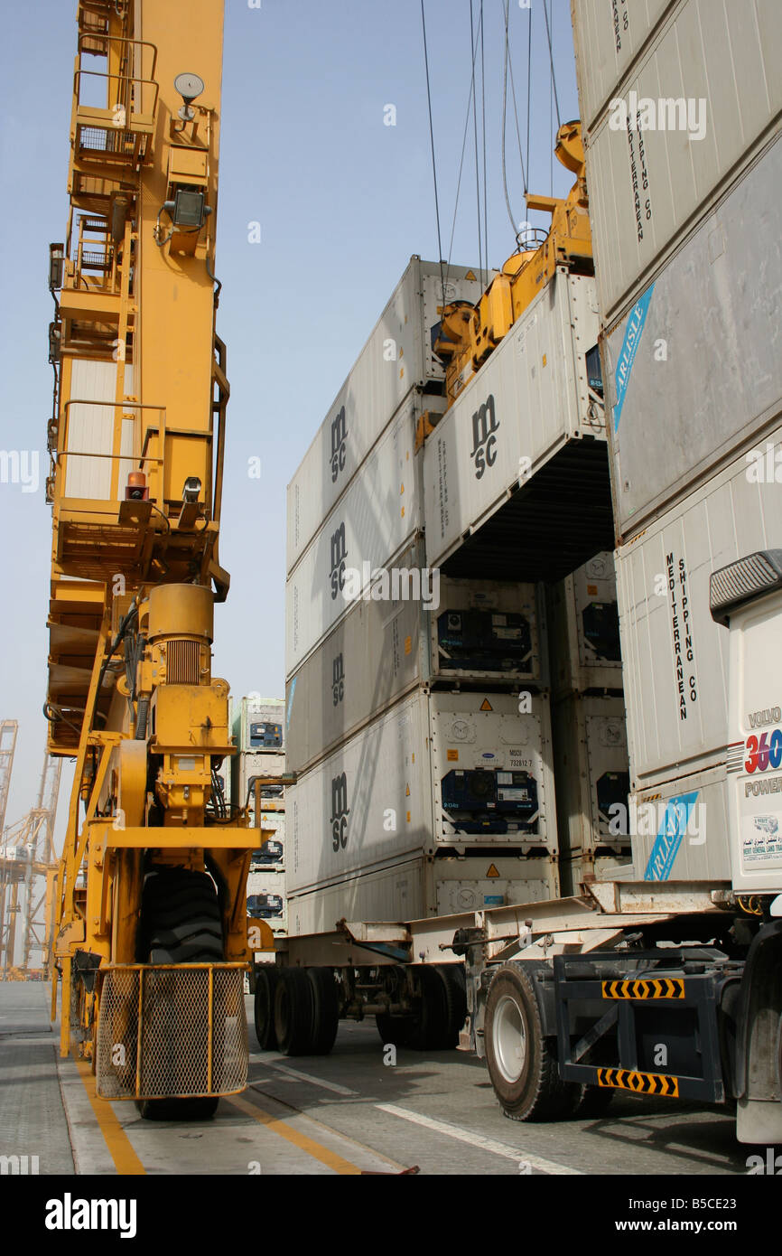DP World Dubai Ports World Container Port UAE Teus Stock Photo - Alamy