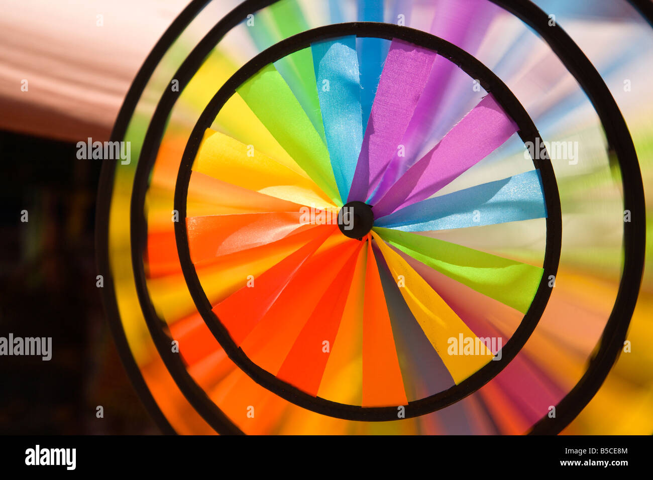 Circle rainbow rainbows hi-res stock photography and images - Alamy