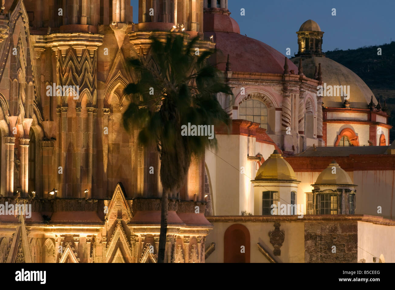 Colonial Mexican architecture at dusk Stock Photo - Alamy