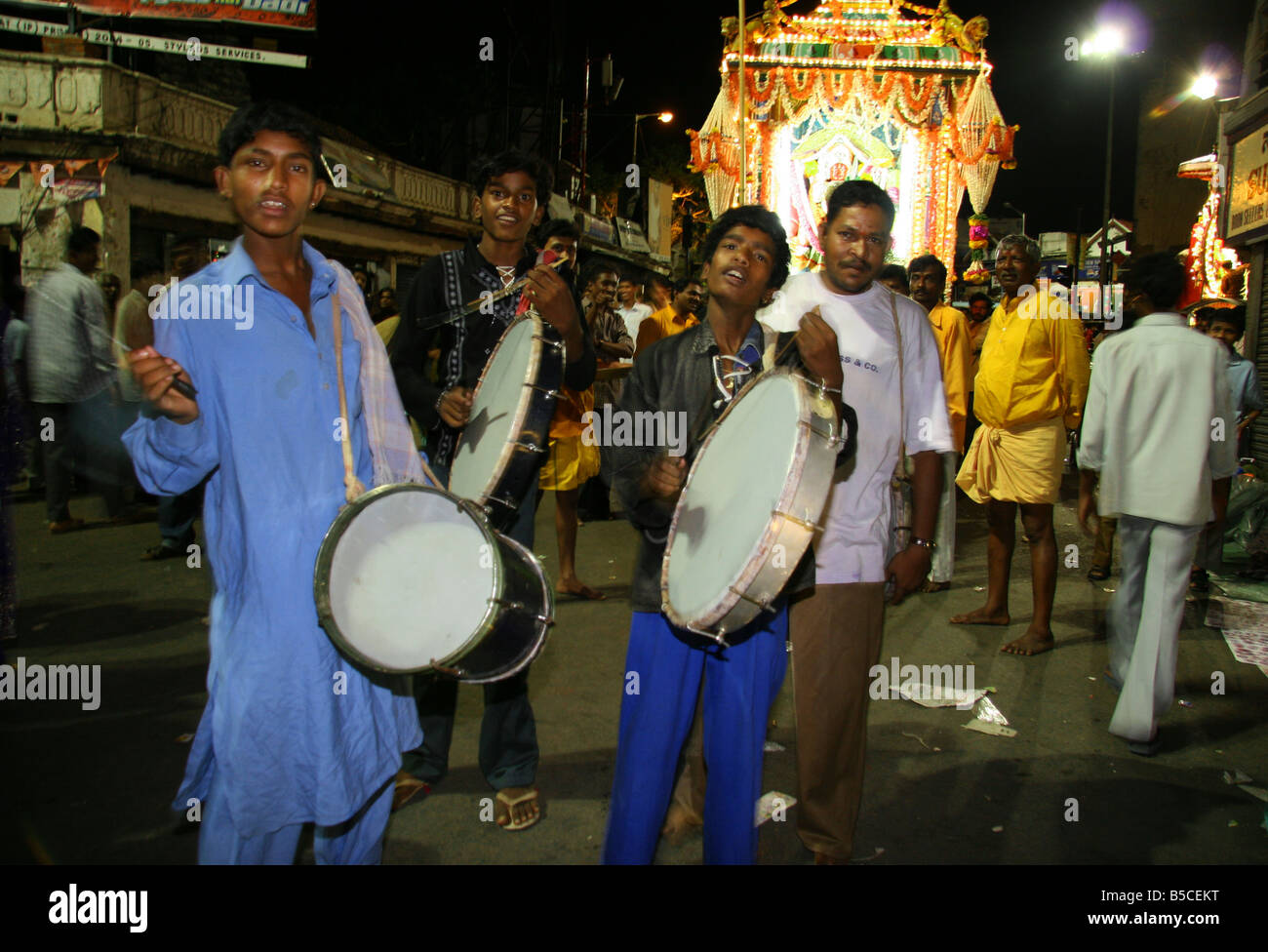 Indian music bangalore hi-res stock photography and images - Alamy