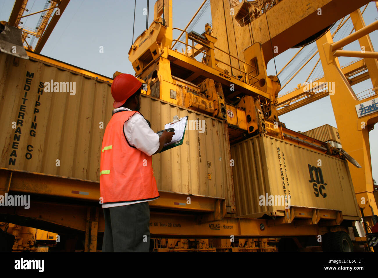 DP World Dubai Ports World Container Port UAE Teus Stock Photo - Alamy