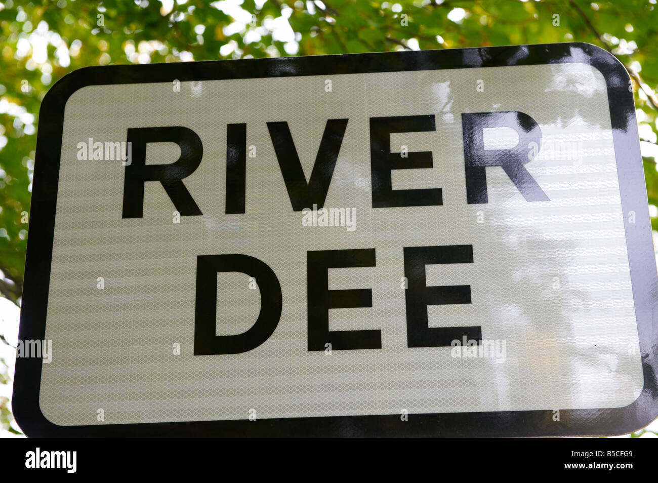 Great river road sign hi-res stock photography and images - Alamy