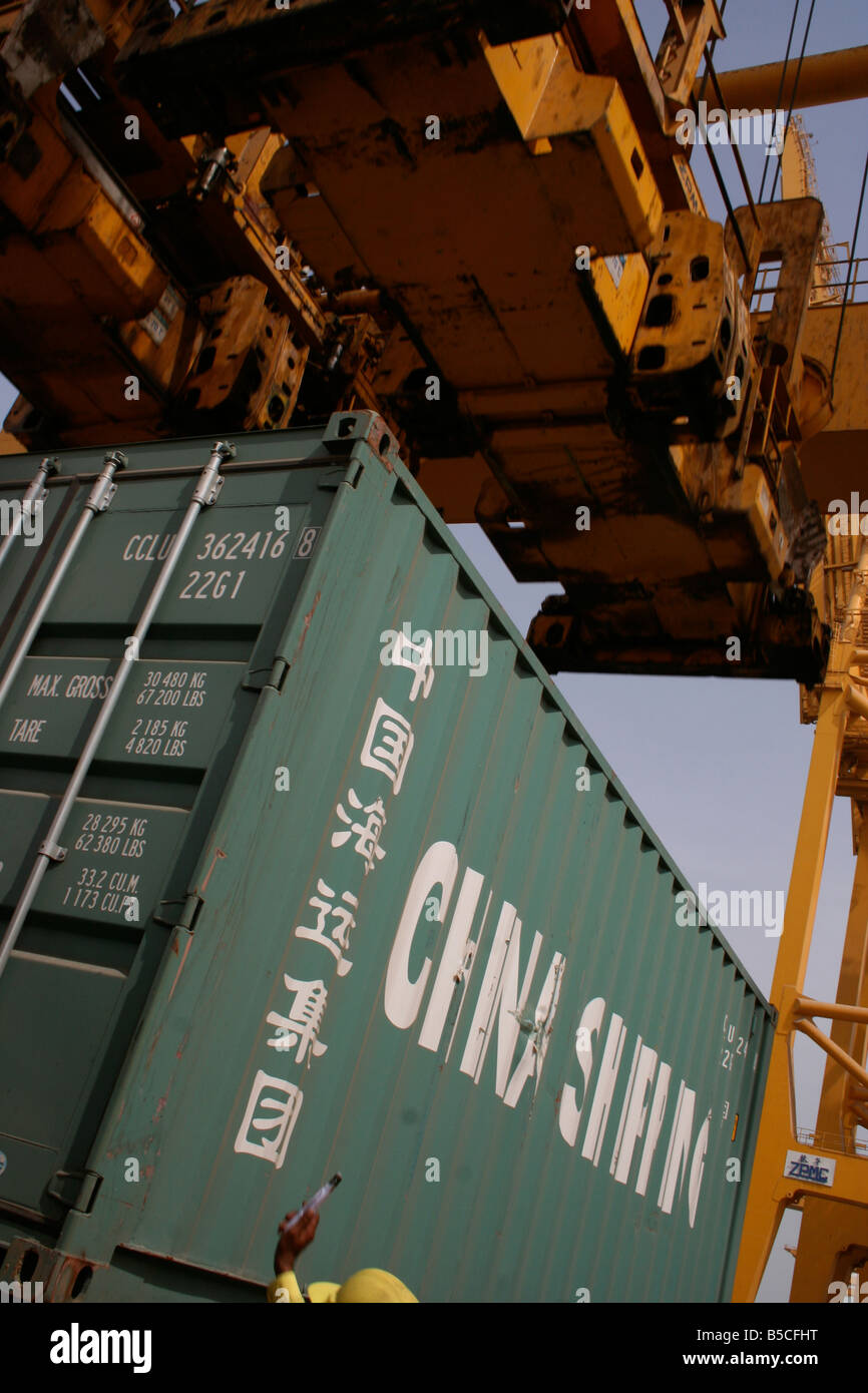 DP World Dubai Ports World Container Port UAE Teus Stock Photo - Alamy