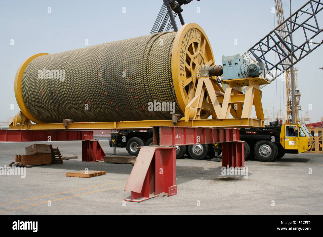 Dubai uae jebel ali port hi-res stock photography and images - Alamy