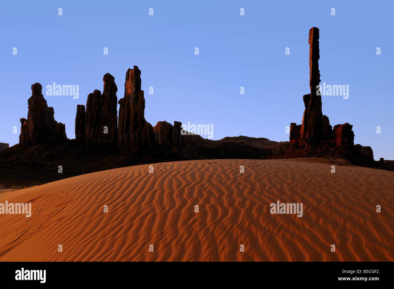 Totem pole and yei bi chai, hi-res stock photography and images - Alamy