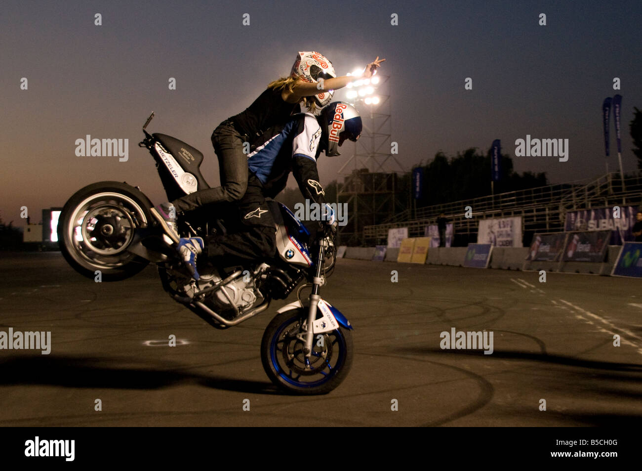 Freestyle stunt driving hi-res stock photography and images - Alamy