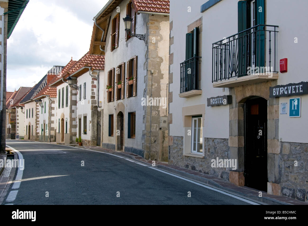 Burguete hi-res stock photography and images - Alamy