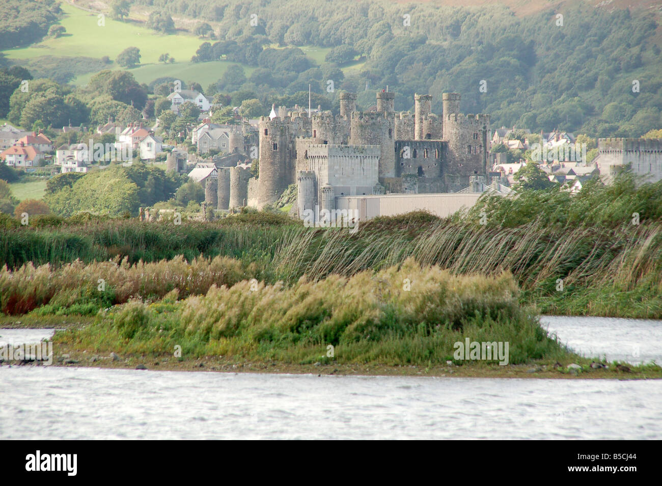 Conwy castle seen from the west hi-res stock photography and images - Alamy
