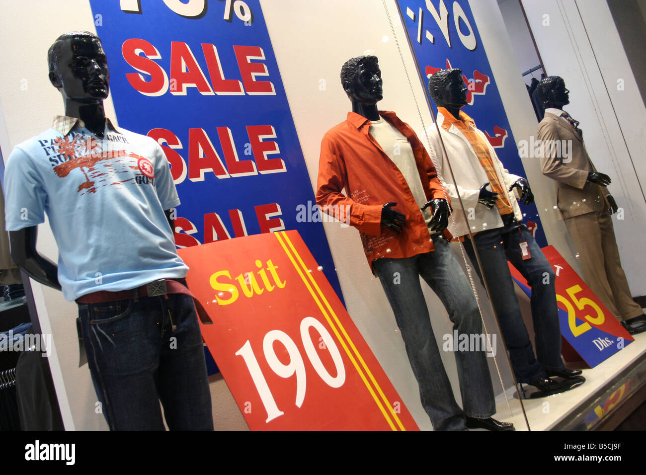 Dubai shop front sale sign deira uae street scene Stock Photo - Alamy
