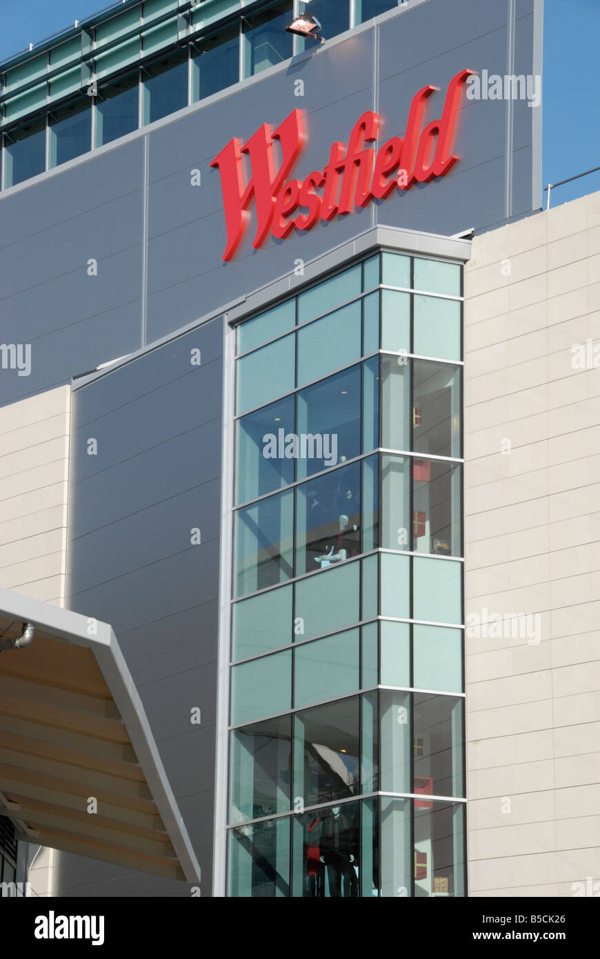 Westfield shopping centre shepherds hi-res stock photography and images ...