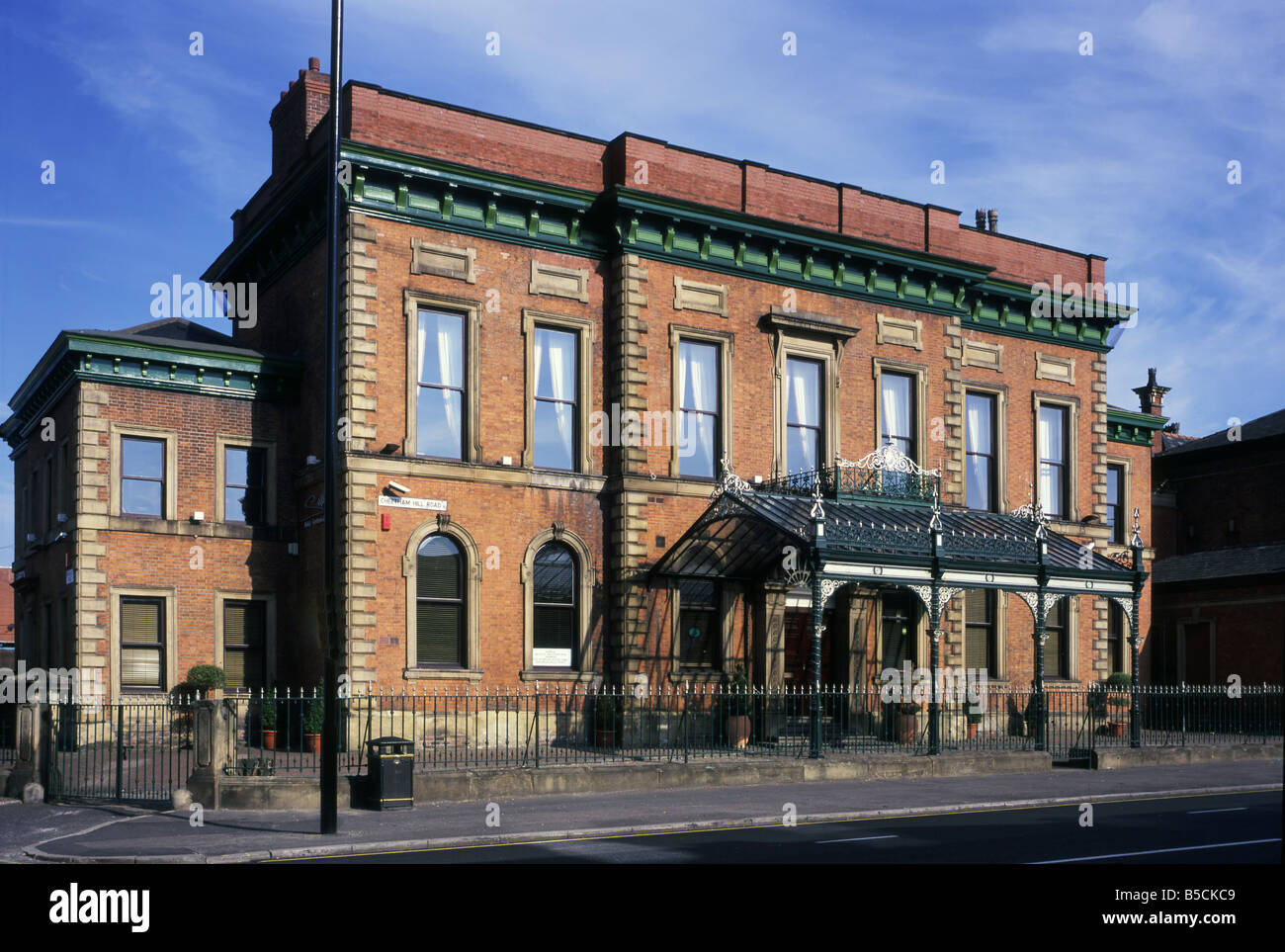 Victorian canopy hi-res stock photography and images - Alamy