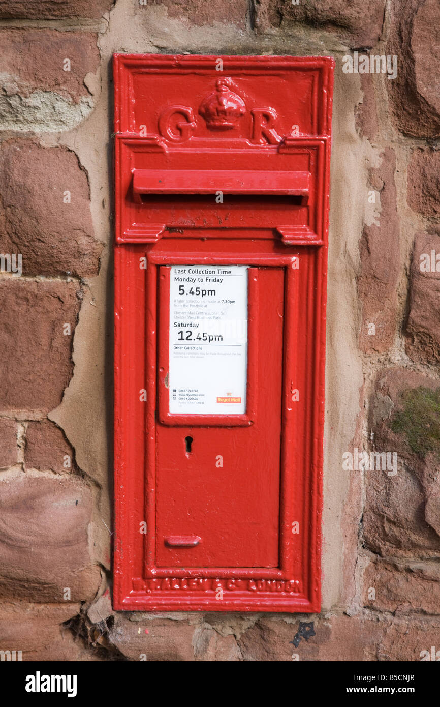 Box in the wall hi-res stock photography and images - Alamy