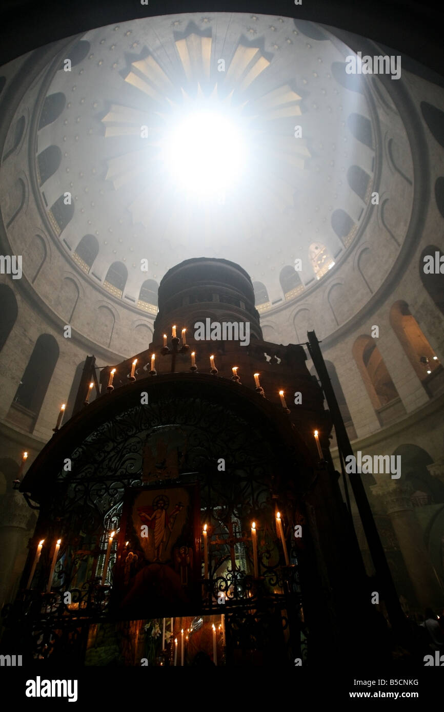 Tomb of christ hi-res stock photography and images - Alamy