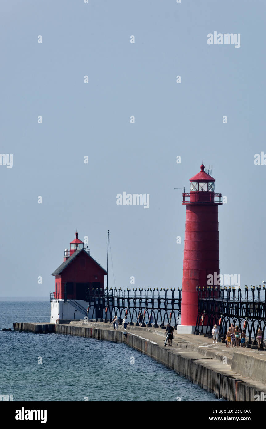 Grand Haven South Pier and Pierhead Inner Lighthouses on Lake Michigan ...