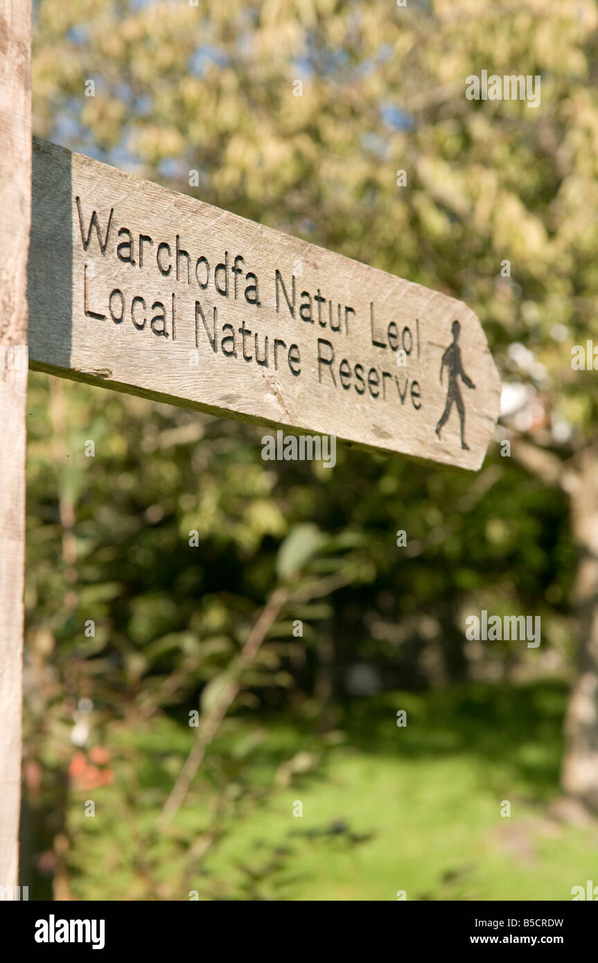 Local nature reserve sign hi-res stock photography and images - Alamy