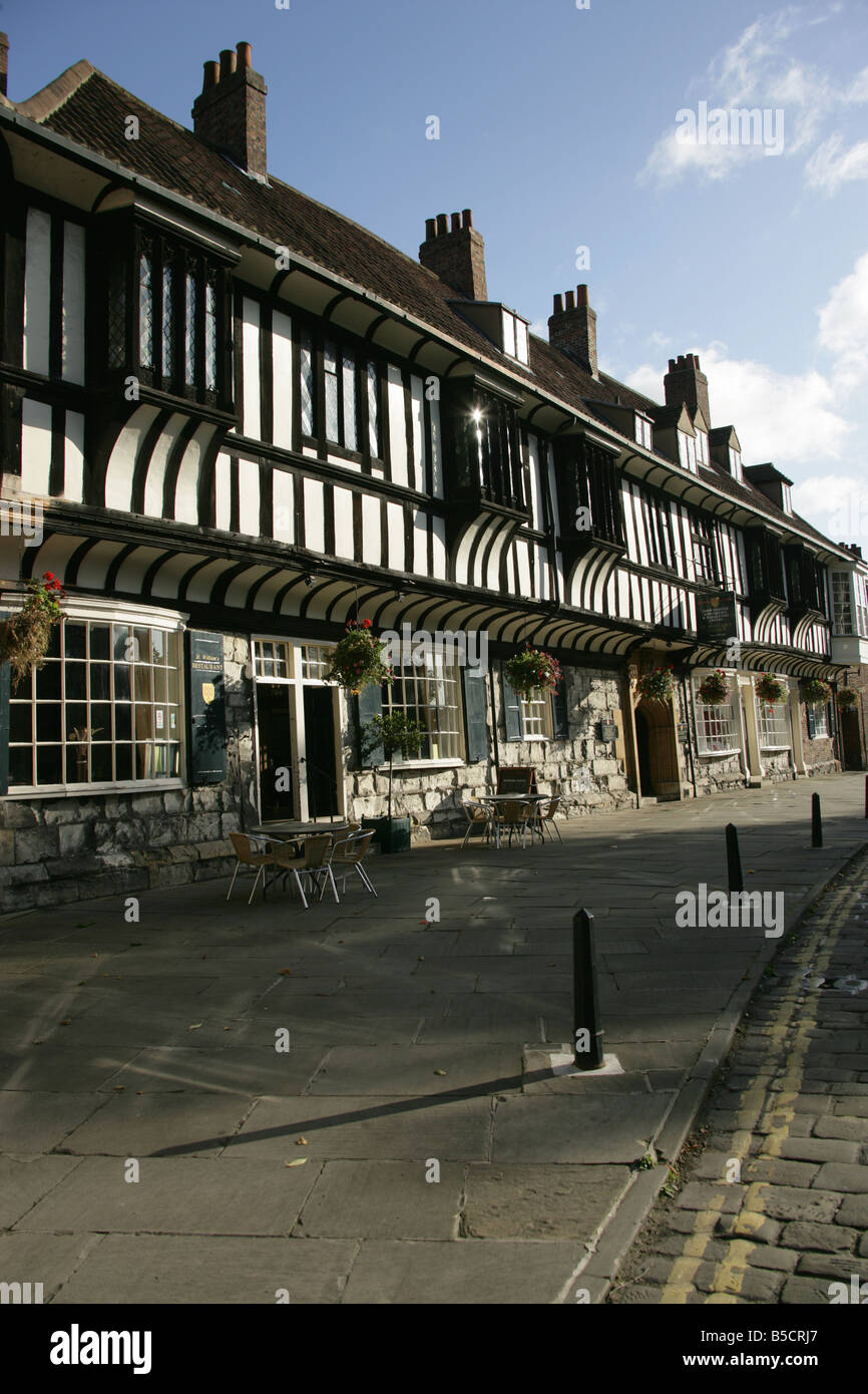 Saint williams college hi-res stock photography and images - Alamy