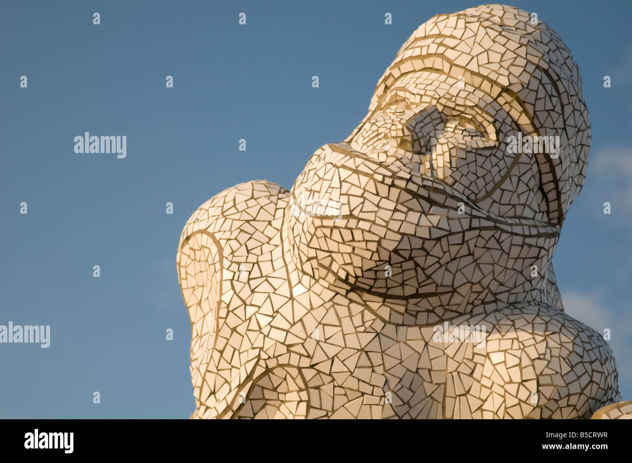 Captain scott memorial cardiff bay hi-res stock photography and images ...