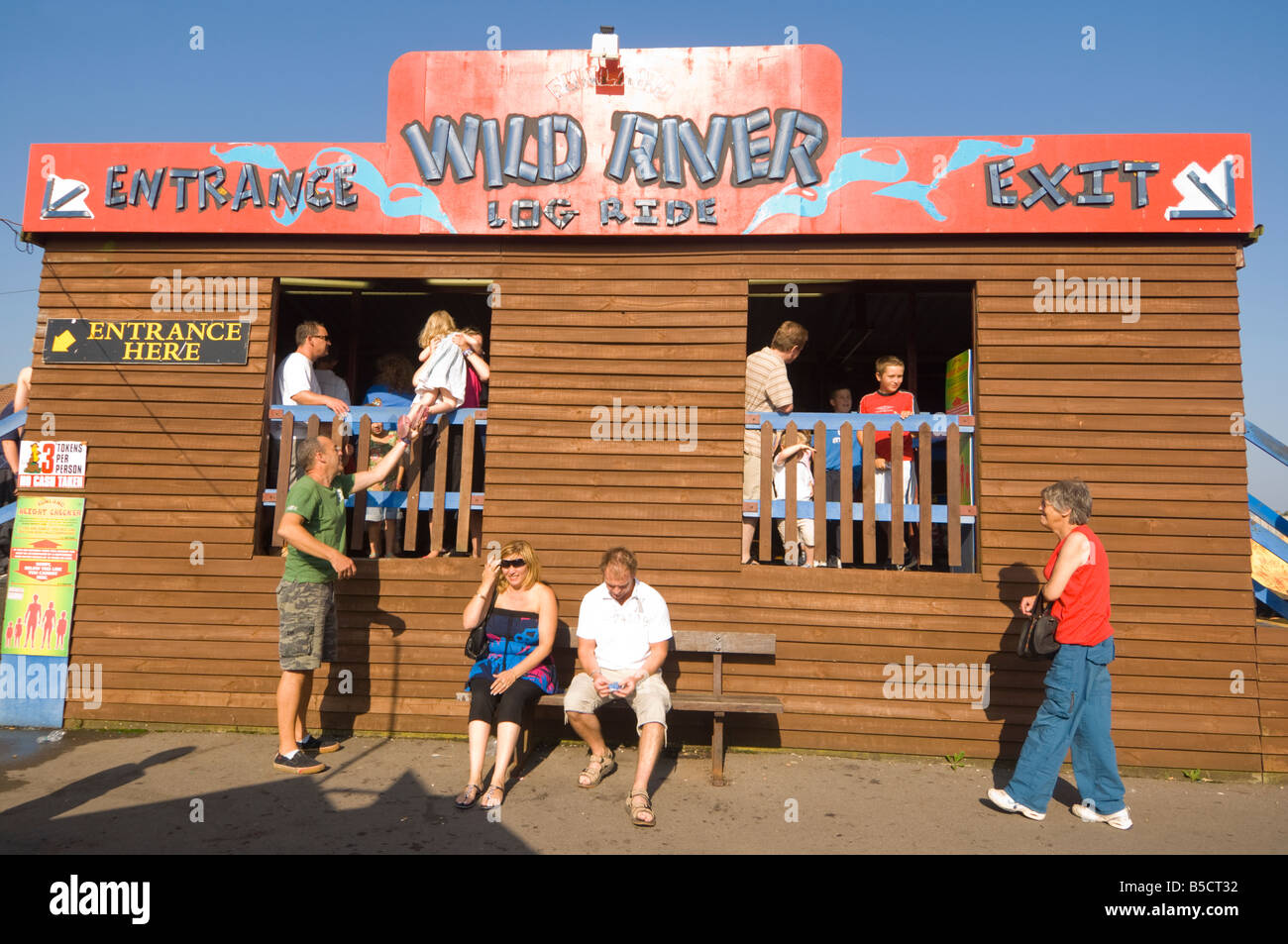 Fairground ride funfair hi-res stock photography and images - Alamy
