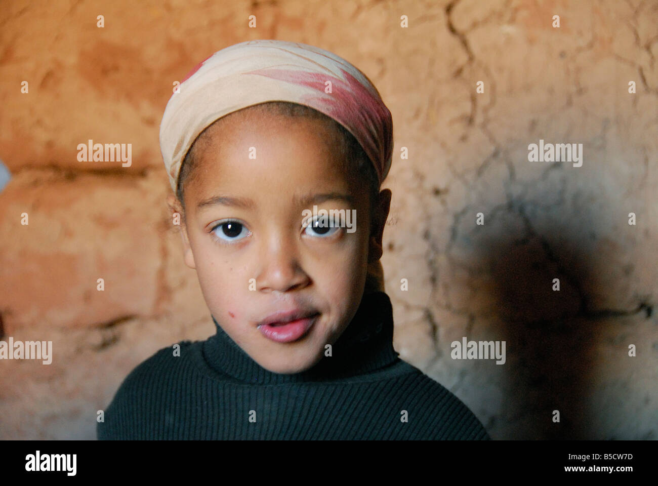 Young Girl in Ait Bennaddou Stock Photo - Alamy