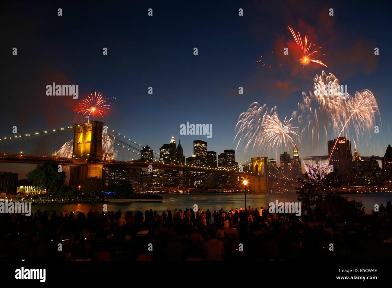 Brooklyn Bridge celebration Stock Photo - Alamy