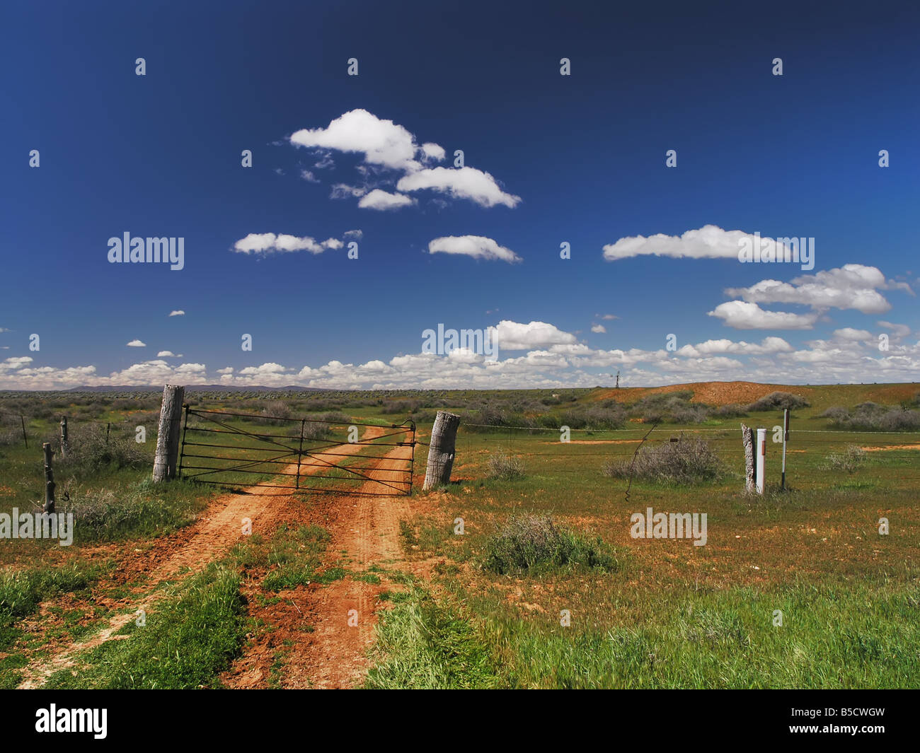 Outback Paddock Gate Stock Photo - Alamy
