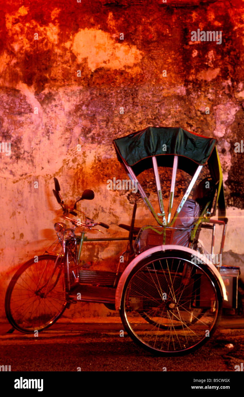 trishaw chinatown melaka malacca malaysia Stock Photo - Alamy