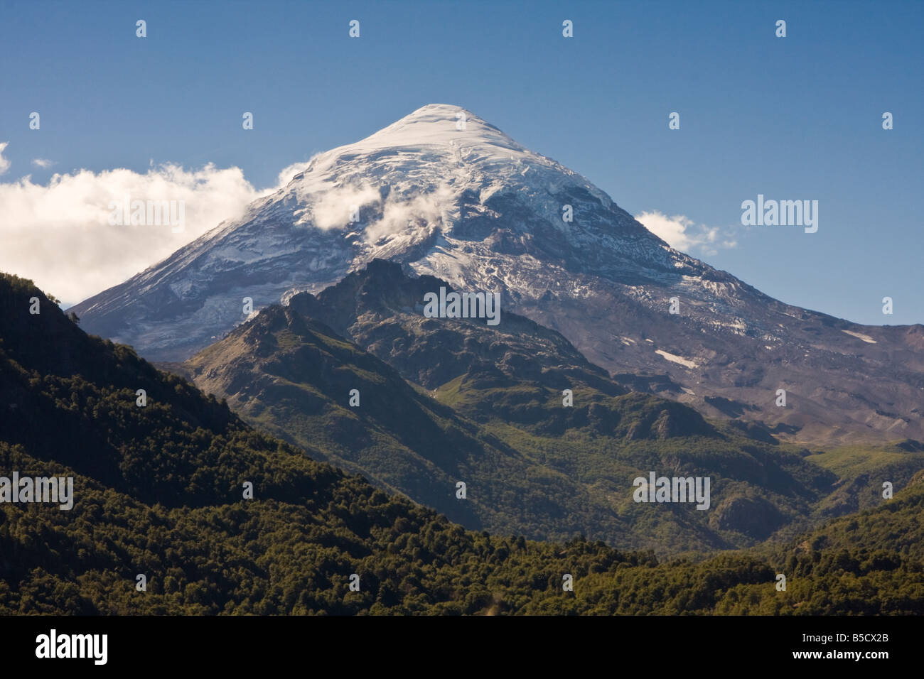 Lanin national park hi-res stock photography and images - Alamy