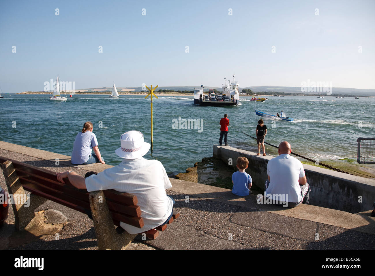Car ferry beach hi-res stock photography and images - Alamy