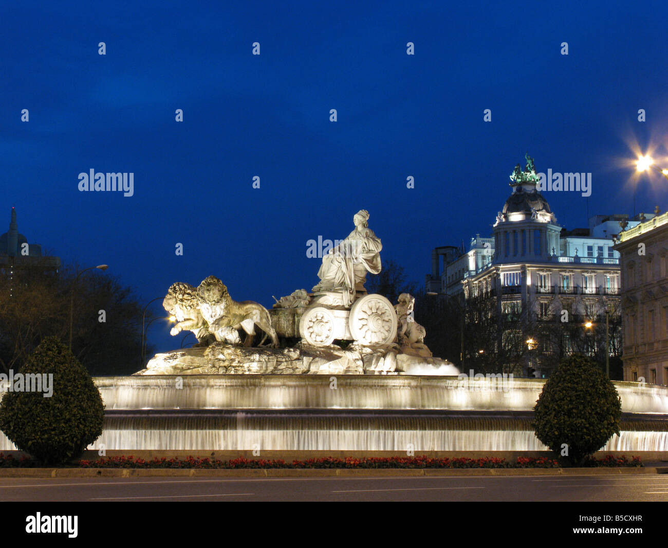 Cibeles fountain madrid hi-res stock photography and images - Alamy