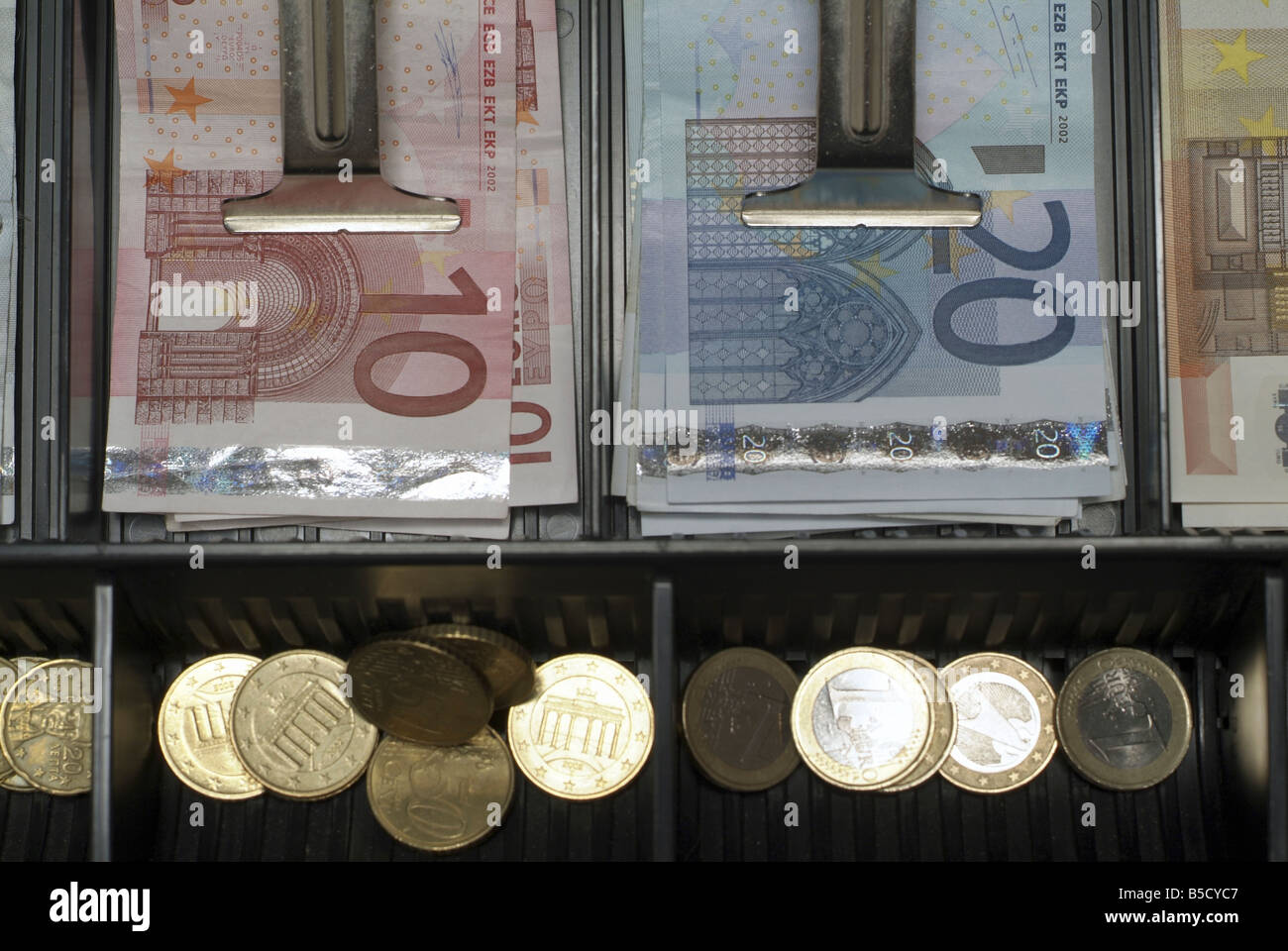Cash register with money (Euro Stock Photo - Alamy