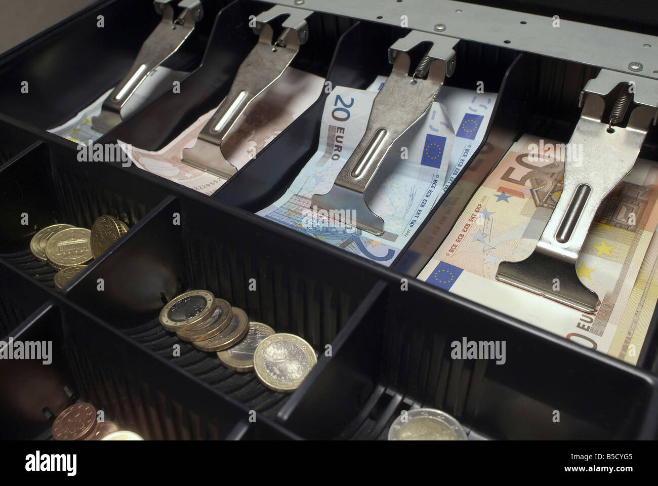 Cash register with money (Euro Stock Photo - Alamy