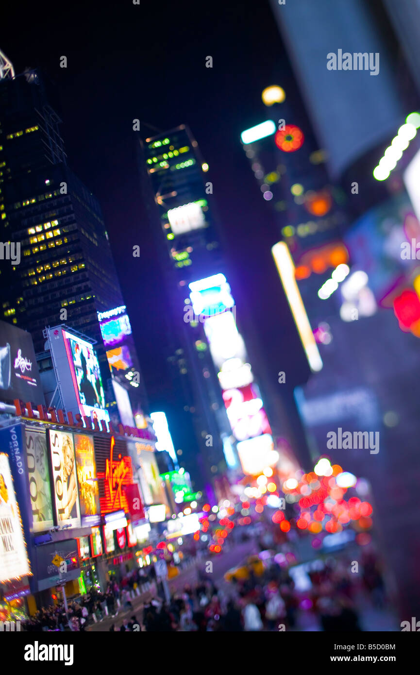 Time square lights hi-res stock photography and images - Alamy