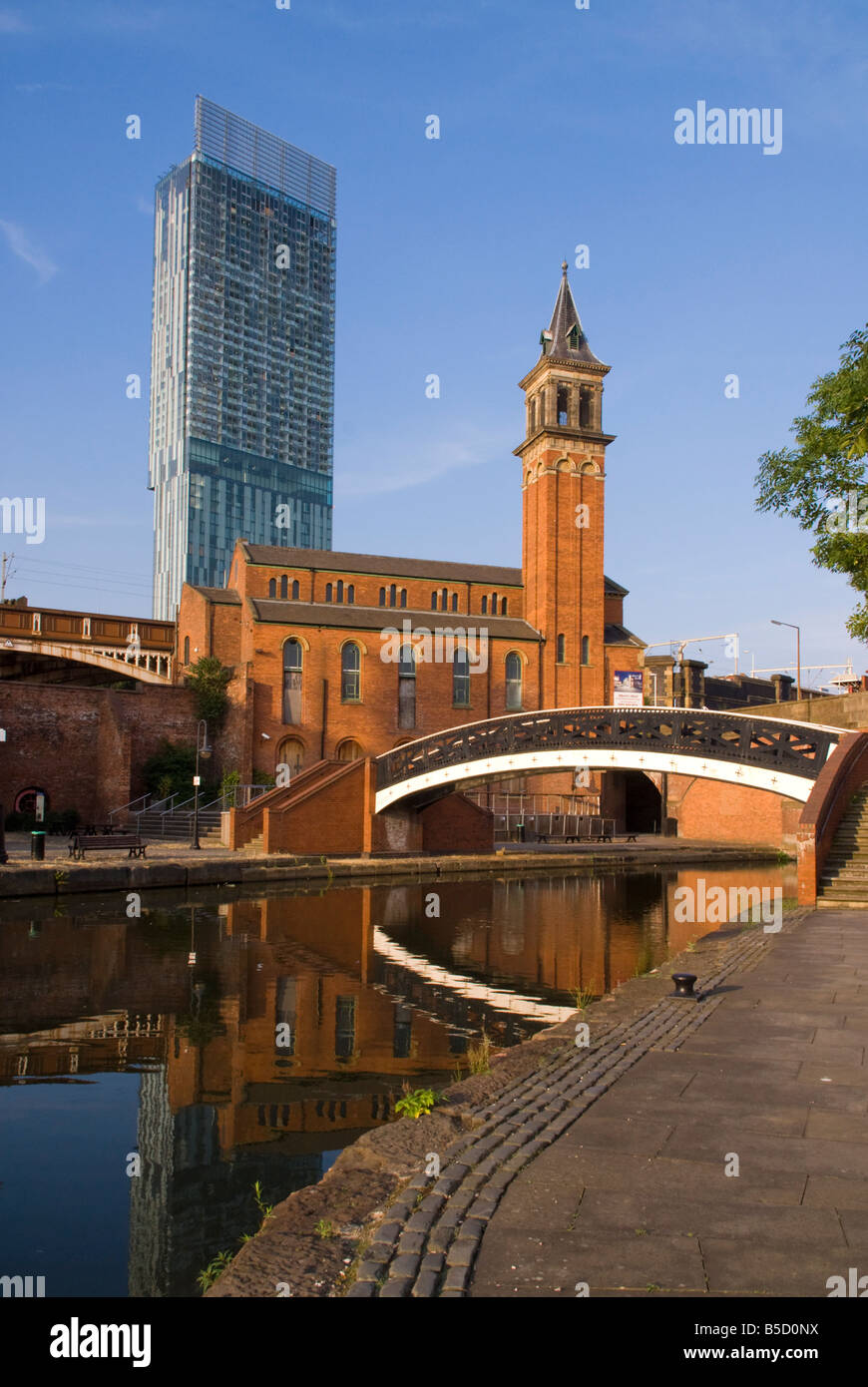 301 Deansgate, St. George's church, Castlefield Canal, Manchester ...