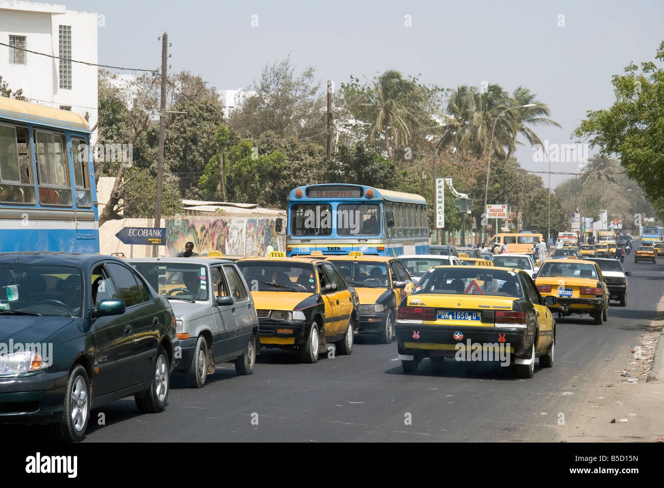 Public bus senegal hi-res stock photography and images - Alamy