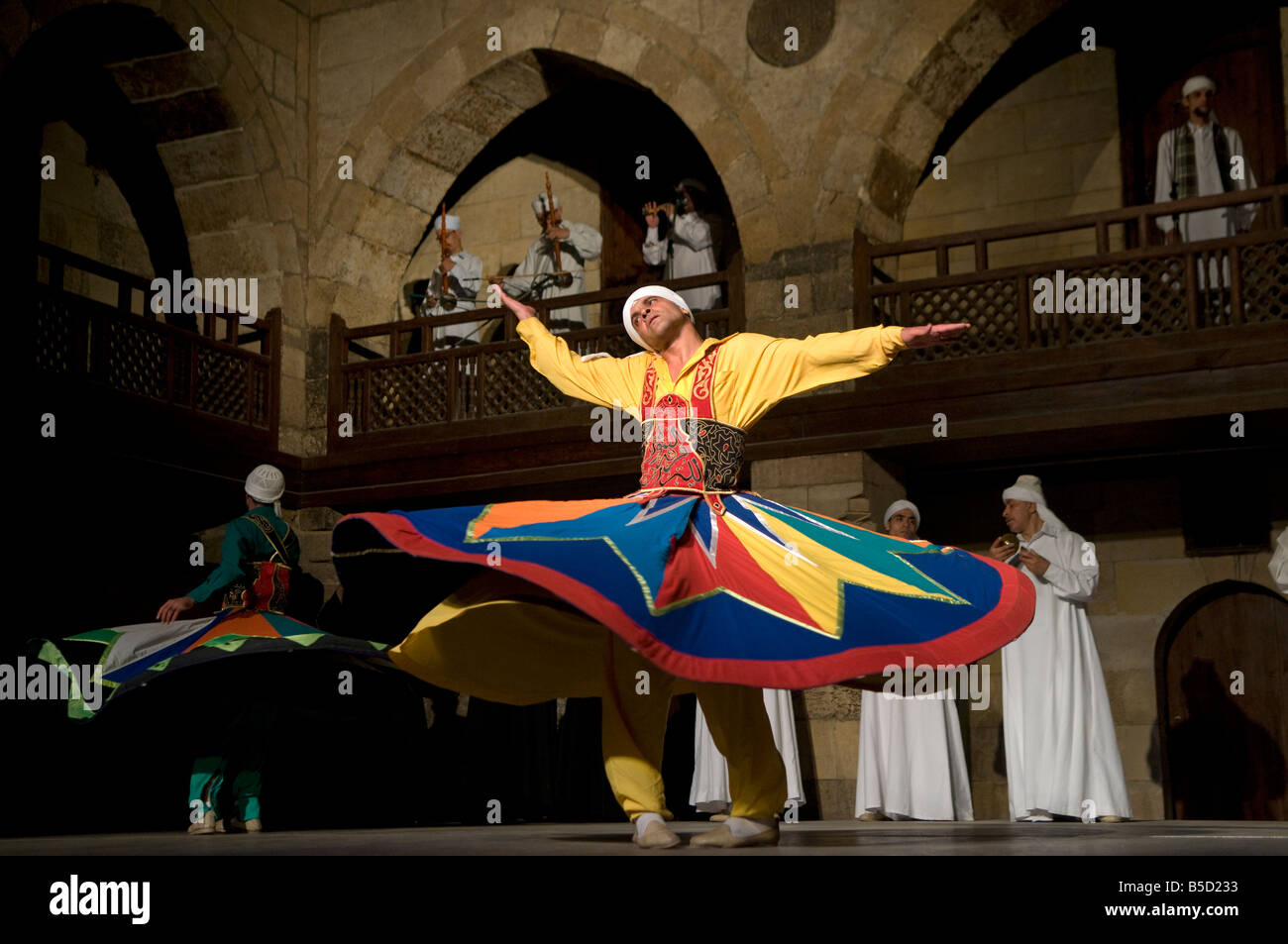 Whirling Dervish or Darvish performance of al tannoura Egyptian ...